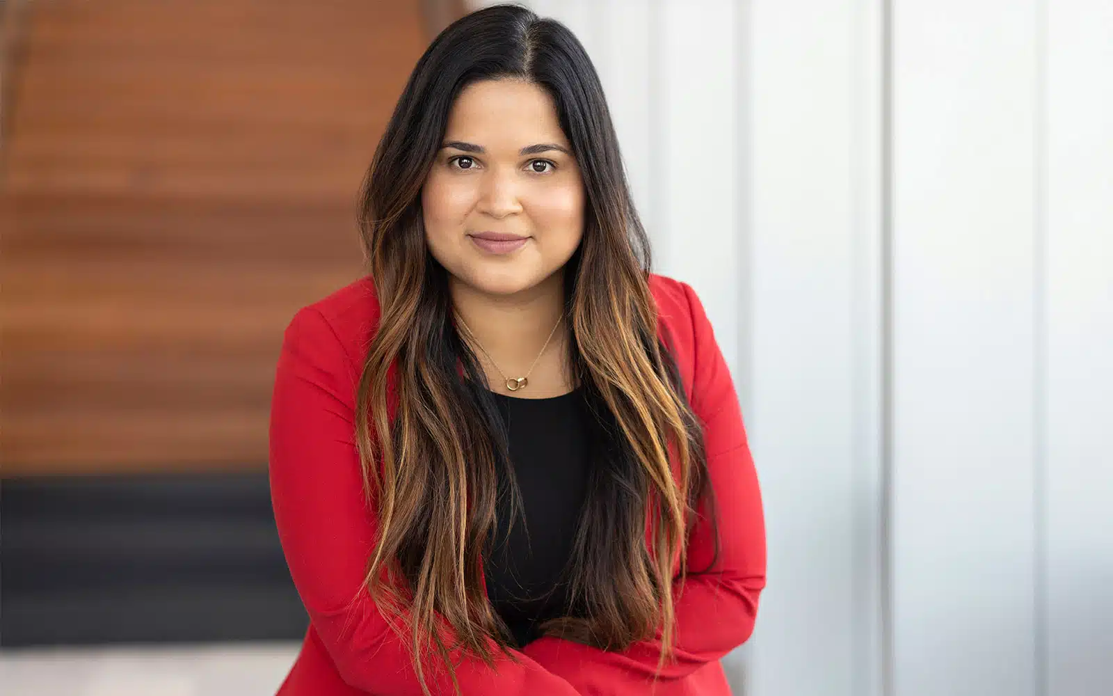 Maria Alejandra Melendez Details the Four Bedpost Pillars at Mattress ...