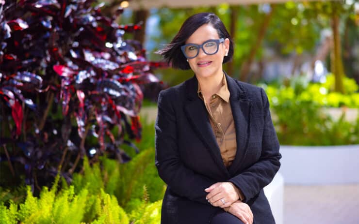 Barbara Fonte Deals in Hope - Hispanic Executive